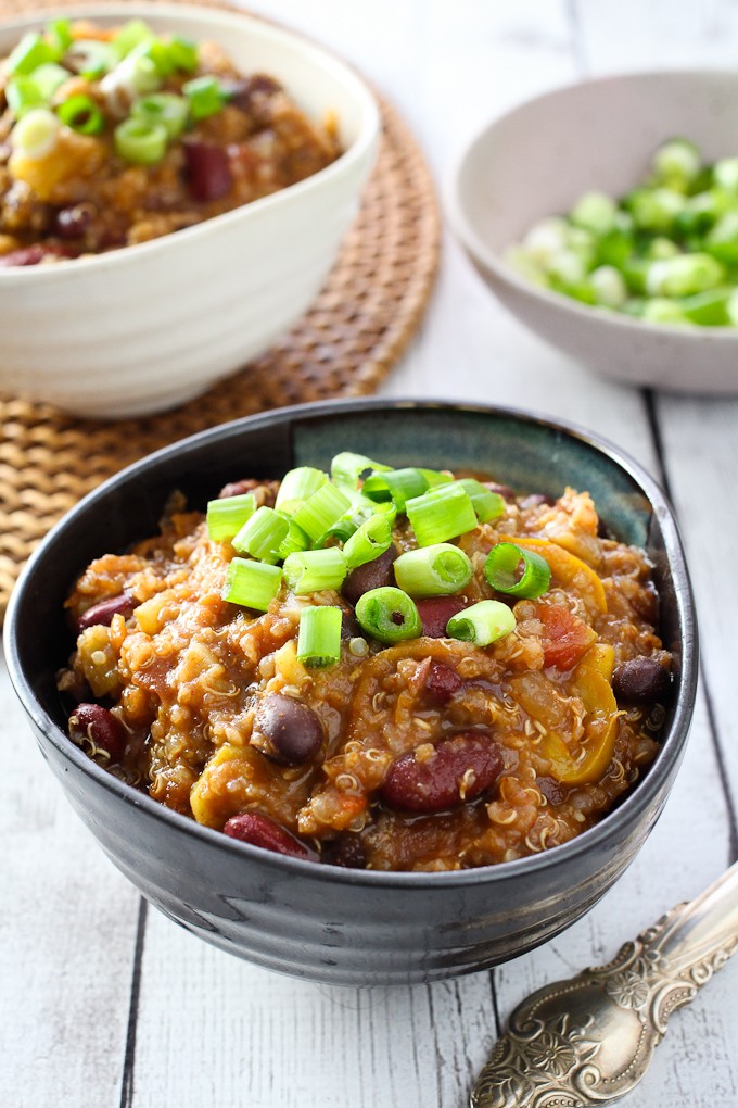 Quinoa Chili with Veggies | MariaUshakova.com